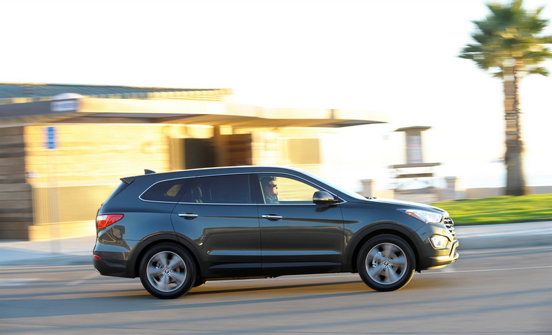 El Hyundai Santa Fe más grande - MotoryViajes.com – ¿A quién no le ...